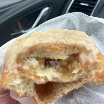 DONUT DEN - Updated April 2025 - 55 Photos & 154 Reviews - 3043 ...