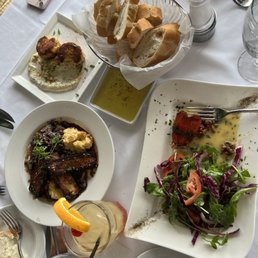 MARINA CAFE - Updated May 2024 - 654 Photos & 617 Reviews - 404 Harbor ...