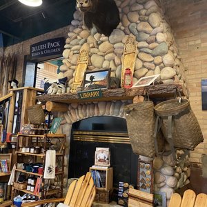 THE SKI HUT - Updated August 2025 - 17 Photos & 24 Reviews - 1032 E 4th ...