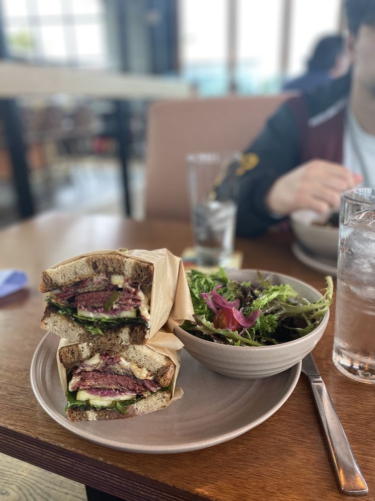 MONARCH OCEAN PUB - Updated November 2024 - 1156 Photos & 751 Reviews ...