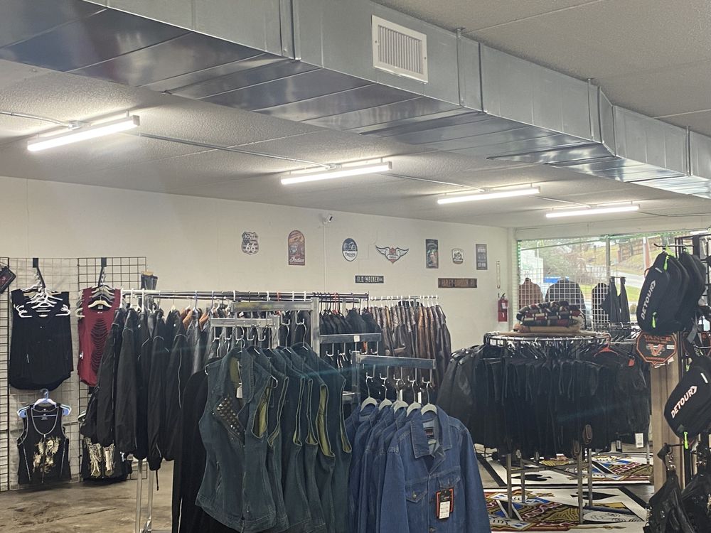 HOOF OR STEEL COWBOY - Updated November 2024 - 804 Chickamauga Ave ...