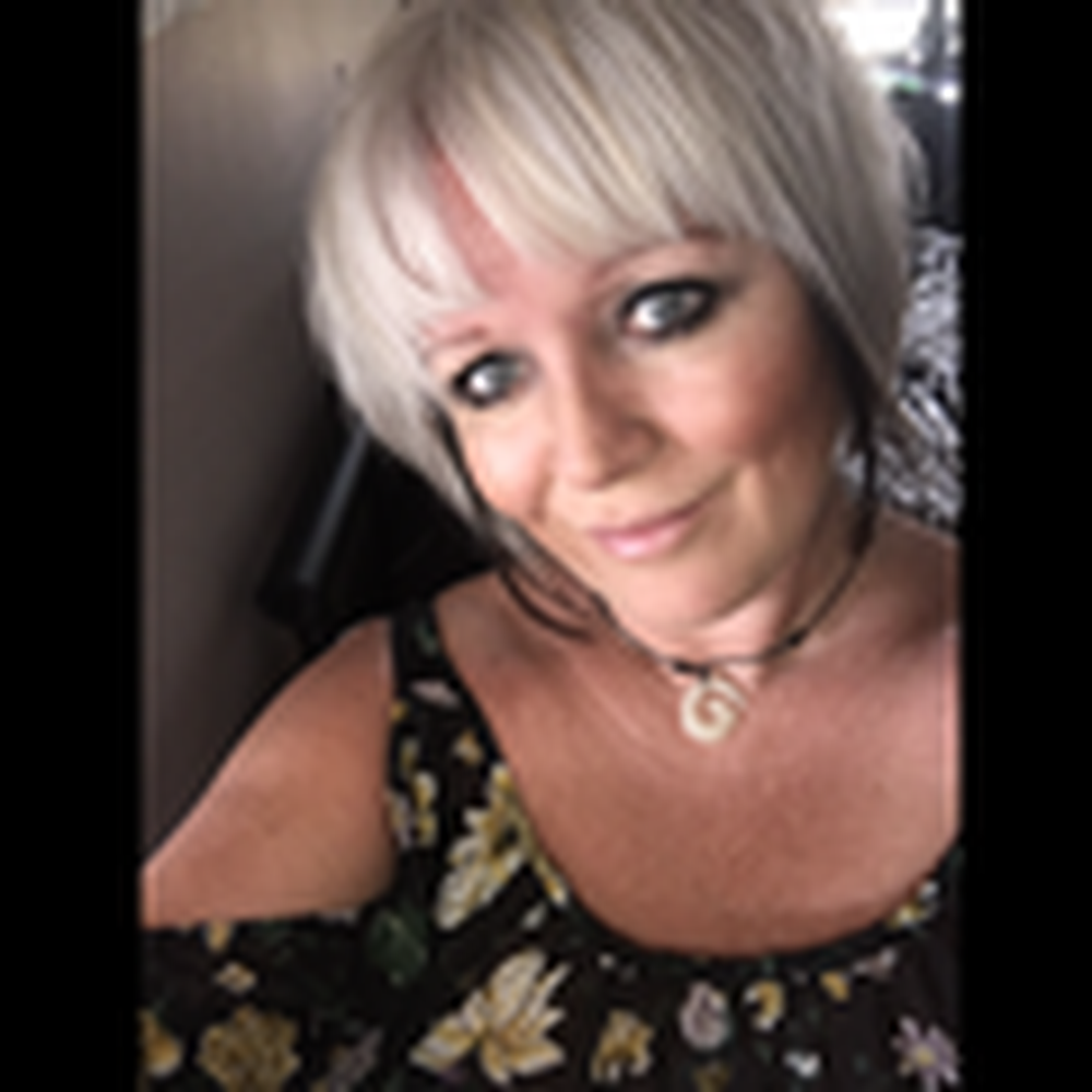 Deborah Witt's Instagram, Twitter & Facebook on IDCrawl