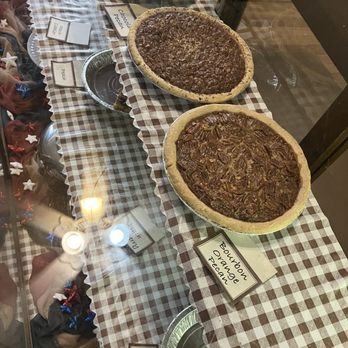 FREDERICKSBURG PIE COMPANY - Updated January 2026 - 204 Photos & 210 ...