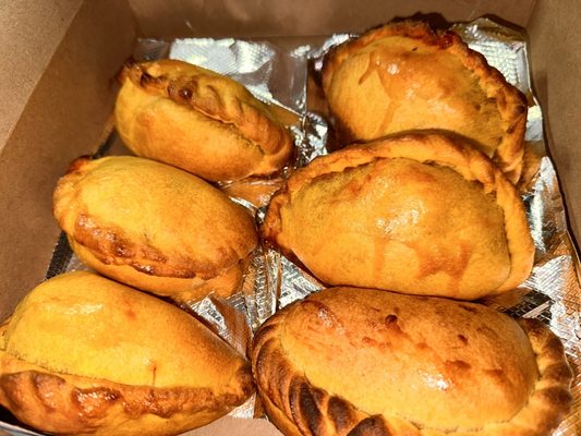 PAO’S PASTRIES & CAFE - Updated October 2025 - 201 Photos & 120 Reviews ...