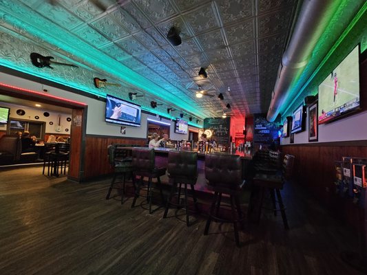 TWO BROTHERS BAR - Updated December 2025 - 62 Photos & 94 Reviews - 116 ...