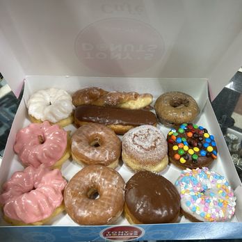 TONYS DONUTS - Updated January 2025 - 52 Photos & 37 Reviews - 11525 ...