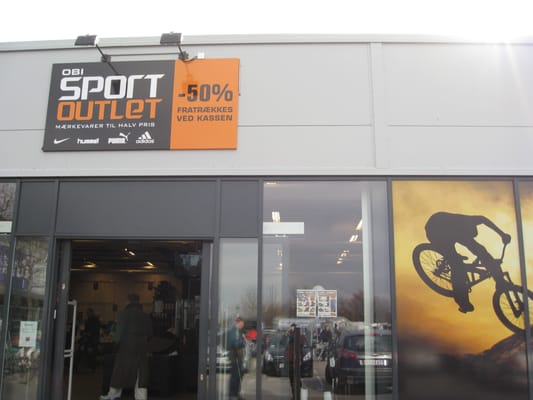 OBI SPORTS OUTLET - Updated April 2024 - Vermlandsgade 51, København S ...