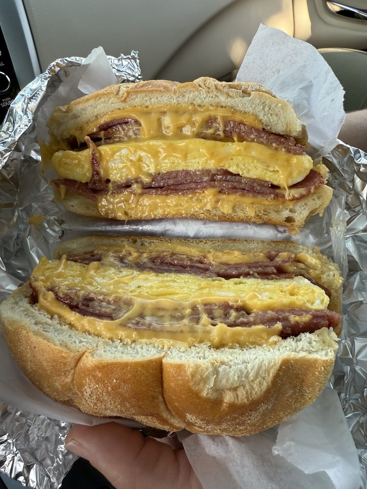 PRINCETON DELI 2 - Updated December 2025 - 24 Green Island Rd, Toms ...