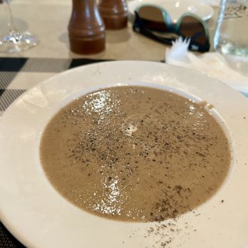 WHITE DOG CAFE - WAYNE - Updated November 2025 - 857 Photos & 844 ...