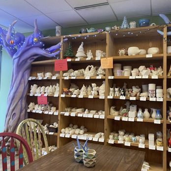 POTTERY HOLLOW - Updated November 2025 - 34 Photos & 41 Reviews - 116 N ...