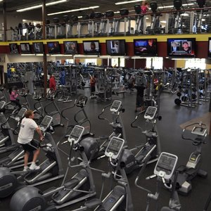 ONELIFE FITNESS - NORFOLK - Updated August 2024 - 108 Photos & 217 ...