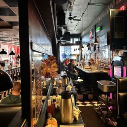 MECCA CAFE - Updated December 2025 - 605 Photos & 935 Reviews - 526 ...