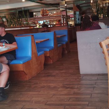 FISH BONES RESTAURANT - Updated October 2025 - 59 Photos & 166 Reviews ...