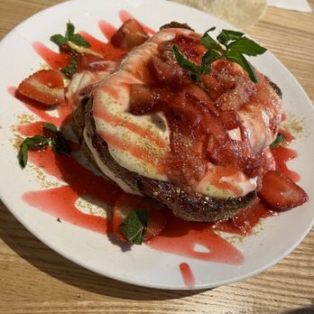 TOAST 101 - Updated 05/2025 - 426 Photos & 385 Reviews - 4699 E ...