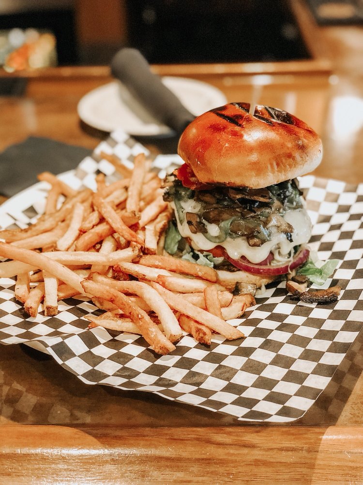 OLDE BROOK INN - 105 Photos & 116 Reviews - 1035 State Rt 307, Moscow ...