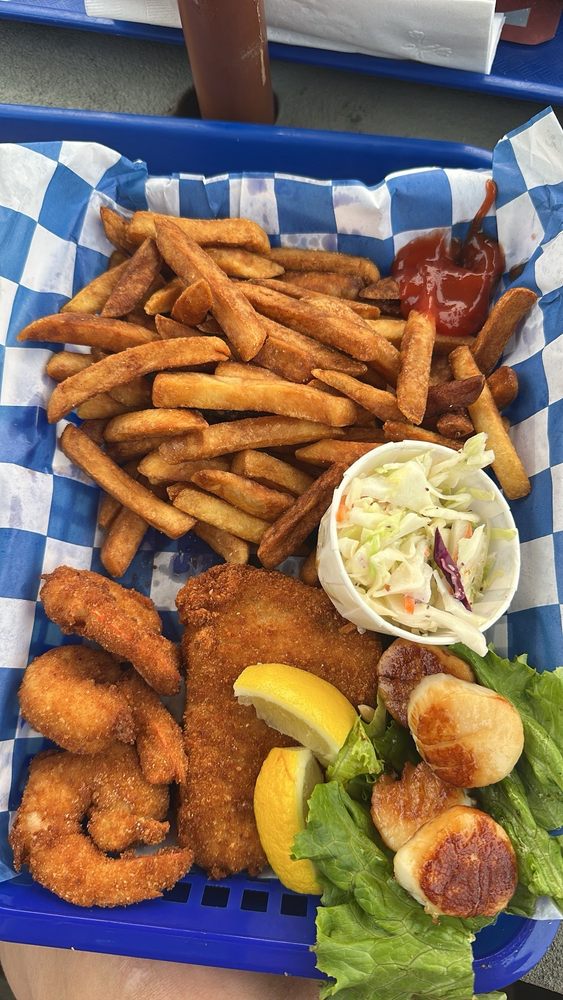 THE BAITED HOOK AT MASCOMA LAKE - Updated November 2025 - 56 Photos ...