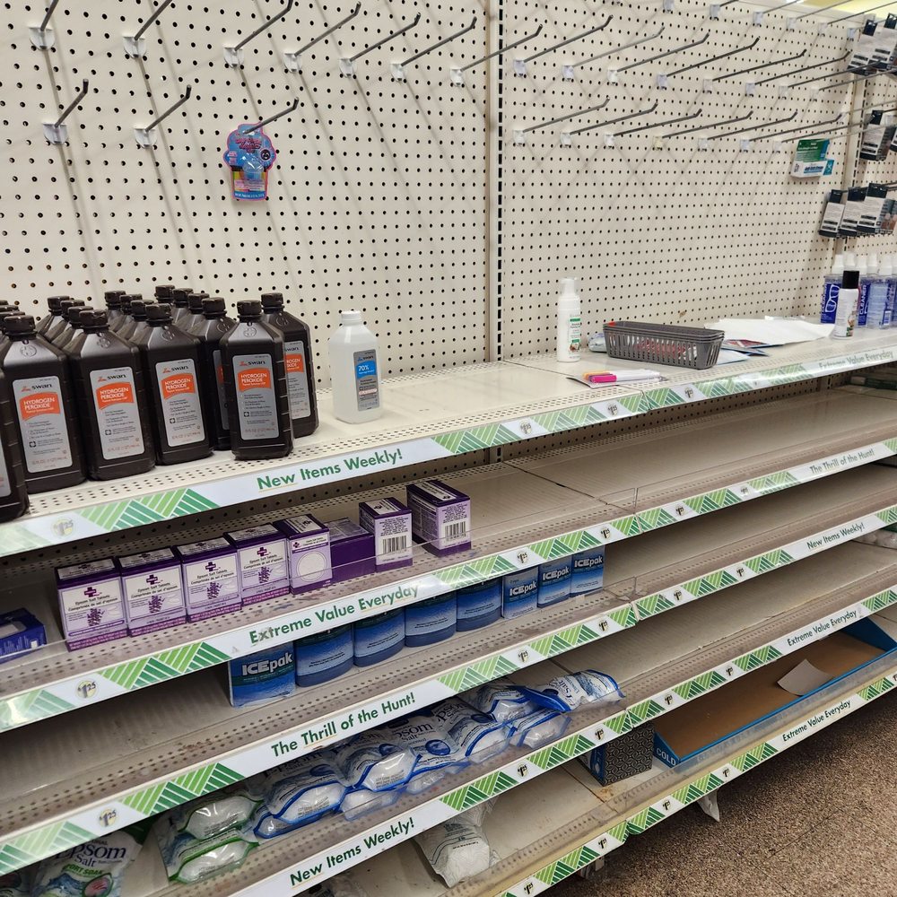 DOLLAR TREE - Updated August 2025 - 17 Photos & 11 Reviews - 1562 ...