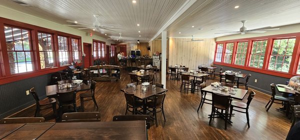 MAX’S LAKESIDE - Updated November 2025 - 50 Photos & 23 Reviews - 1659 ...