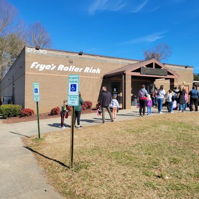 FRYE’S ROLLER RINK - Updated July 2025 - 25 Photos & 55 Reviews - 2800 ...
