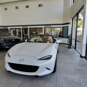 RUSNAK VOLVO CARS WESTLAKE - Updated October 2025 - 71 Photos & 78 ...