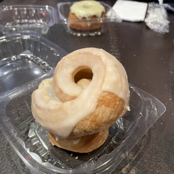 FIVE DAUGHTERS BAKERY - Updated July 2024 - 749 Photos & 366 Reviews ...