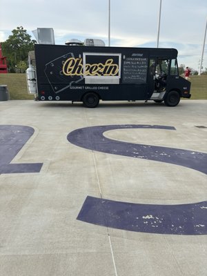 CHEEZIN GOURMET GRILLED CHEESE - Updated October 2025 - 34 Photos ...