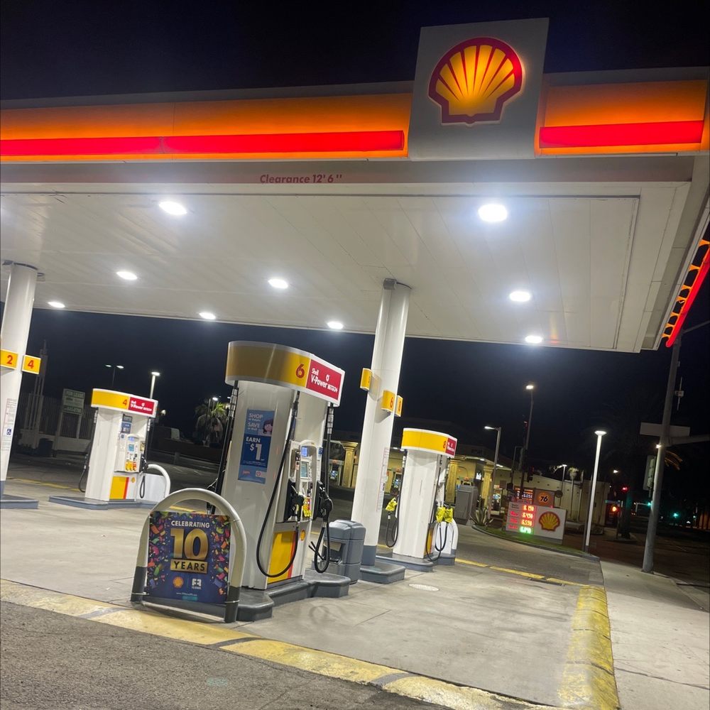 SHELL - Updated December 2025 - 22 Reviews - 1802 Cloverfield Blvd ...