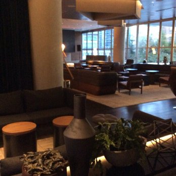 D/6 BAR & LOUNGE - Updated December 2025 - 95 Photos & 58 Reviews - 39 ...