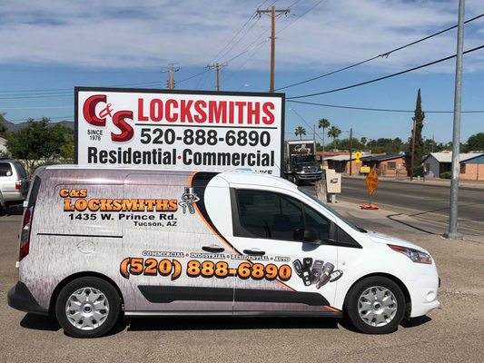 C&S LOCKSMITHS - Updated December 2025 - 24 Photos & 51 Reviews - 1435 ...