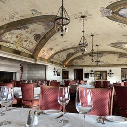 TRUMP NATIONAL GOLF CLUB RESTAURANT - Updated July 2025 - 825 Photos ...