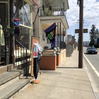 MARY JANE’S BOUTIQUE - Updated March 2025 - 76 Child St, Warren, Rhode ...