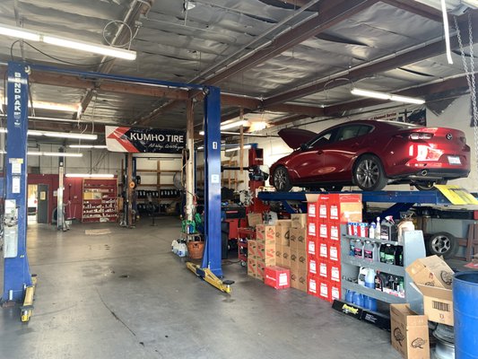 JS AUTO & COLLISION CENTER - Updated January 2026 - 17 Reviews - 260 E ...