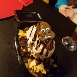 POOP CAFE - Updated December 2024 - 998 Photos & 302 Reviews - 680 ...