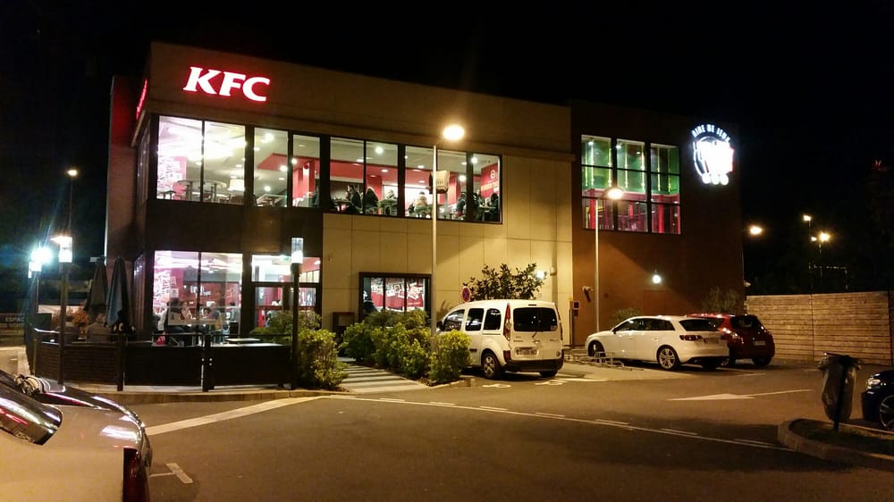 KFC - 94 rue du Parc, Carrières Sous Poissy, Yvelines, France - Fast ...