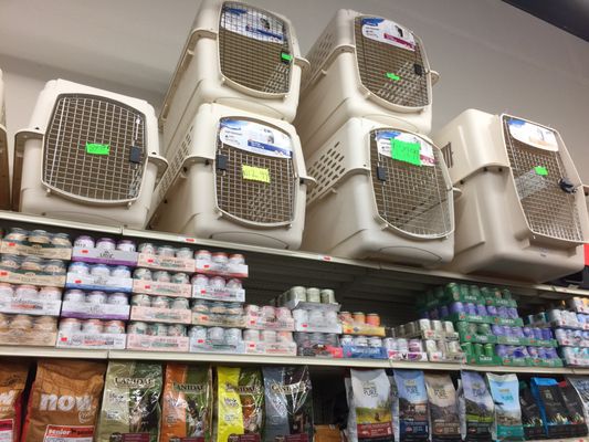 MINI PET MART - Updated August 2024 - 39 Photos & 11 Reviews - 1450 NE ...