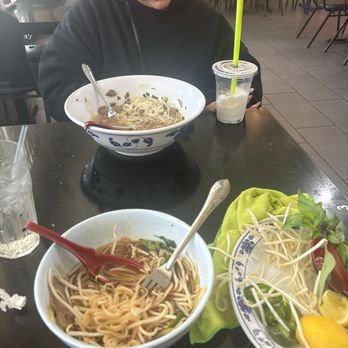 PHO 76 RESTAURANT & BAKERY - Updated May 2025 - 185 Photos & 195 ...