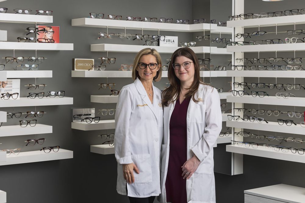 VISION SOURCE SIGNATURE EYECARE OF HUNTINGTON - Updated September 2025 ...