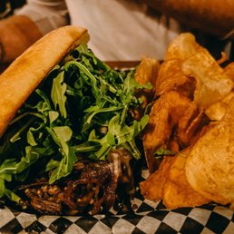 BRUNSON’S PUB - Updated October 2025 - 321 Photos & 412 Reviews - 956 ...