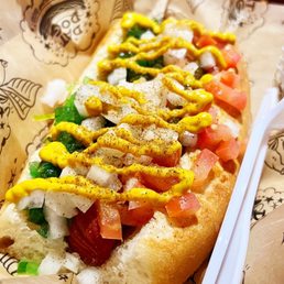 DAT DOG - Updated July 2024 - 1085 Photos & 613 Reviews - 3336 Magazine ...