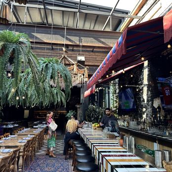 BEATNIK WEST TOWN - Updated November 2024 - 2073 Photos & 798 Reviews ...