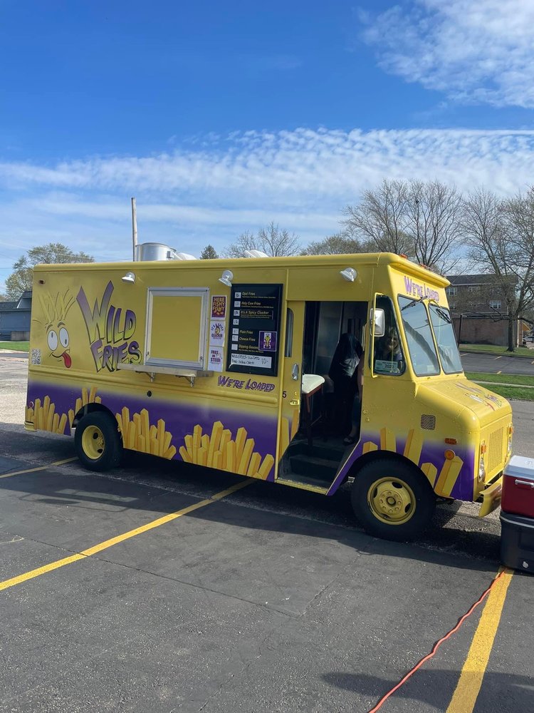 WILD FRIES FOOD TRUCK - Campton Hills, Illinois - Food Trucks - Phone ...