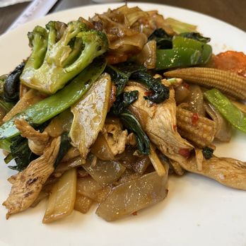 ROD THAI FAMILY TASTE - Updated July 2024 - 436 Photos & 497 Reviews ...