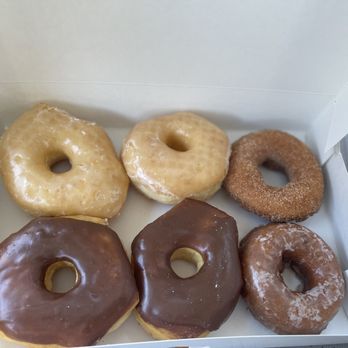 DANDY DONUTS - Updated January 2026 - 14 Photos & 13 Reviews - 700 ...