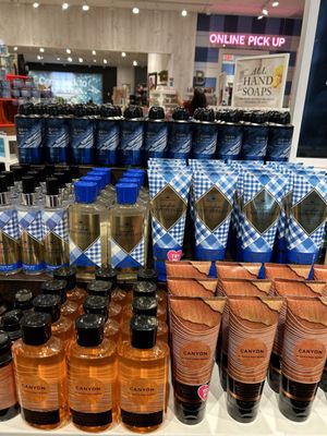 BATH & BODY WORKS - Updated March 2026 - 10 Photos - 233 N Glendale Ave ...