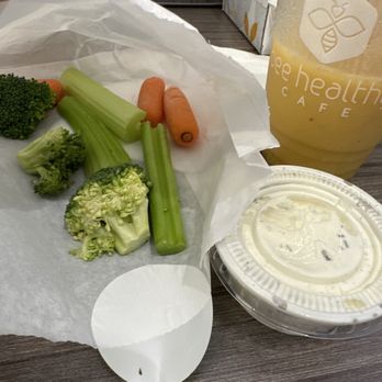 BEE HEALTHY CAFE - CITY PLACE TOWER - Updated January 2026 - 44 Photos ...