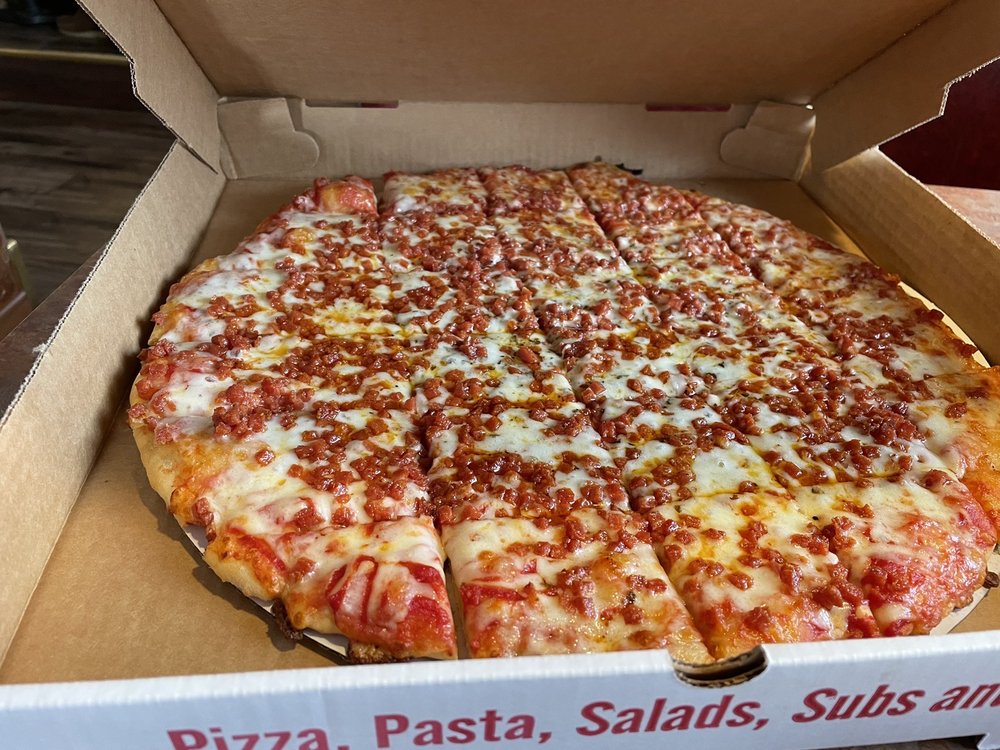 SIR PIZZA OF SILER CITY - Updated October 2025 - 34 Reviews - 1403 E ...