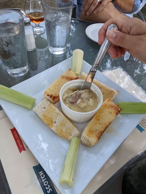 LITTLE TRAVERSE INN - Updated December 2025 - 56 Photos & 103 Reviews ...