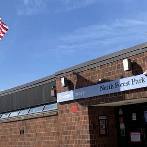 QUEENS PUBLIC LIBRARY - BROADWAY - Updated December 2025 - 24 Photos ...