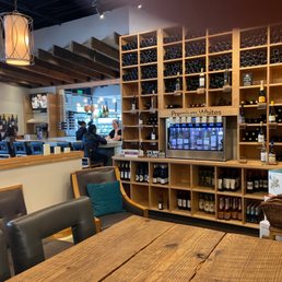 VINO VENUE - Updated July 2025 - 448 Photos & 235 Reviews - 4478 ...