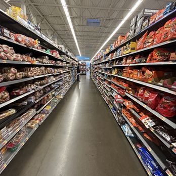 WALMART - Updated November 2025 - 255 Photos & 93 Reviews - 2220 State ...